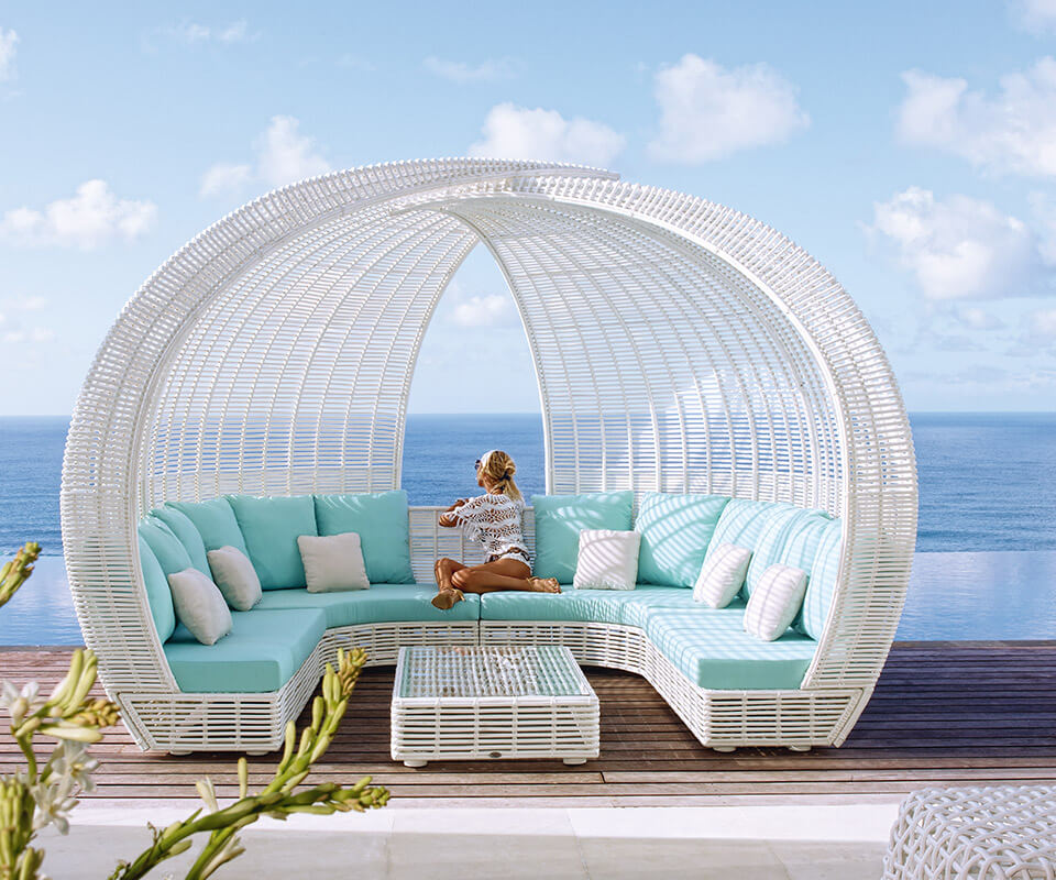 Outdoor daybed with canopy oval|Aluminium Garden Furniture Manufacturers